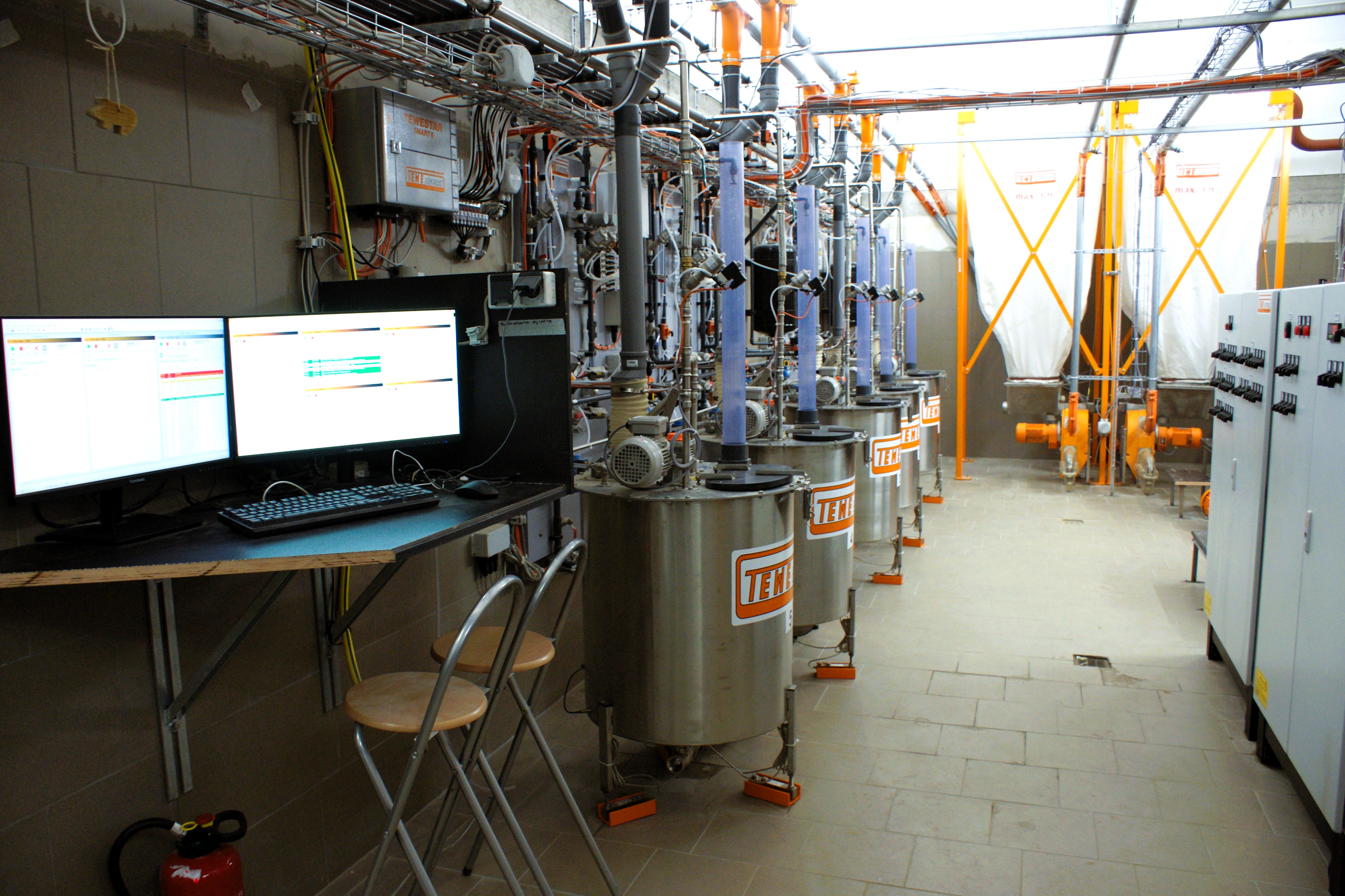 Flüssigfütterung - Baby-Ferkelfütterung - Fütterungstechnik | TEWE